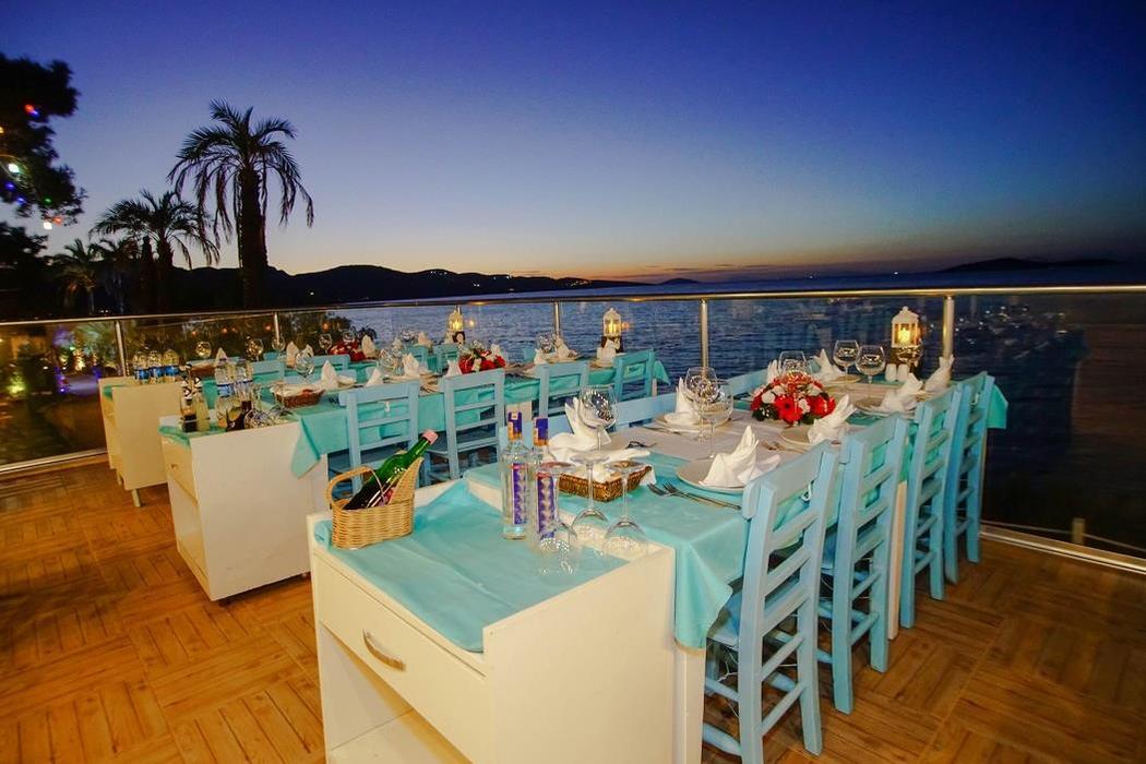 Blue Dreams Resort