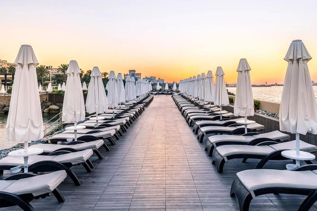 Vuni Palace Hotel Spa Convention Casino