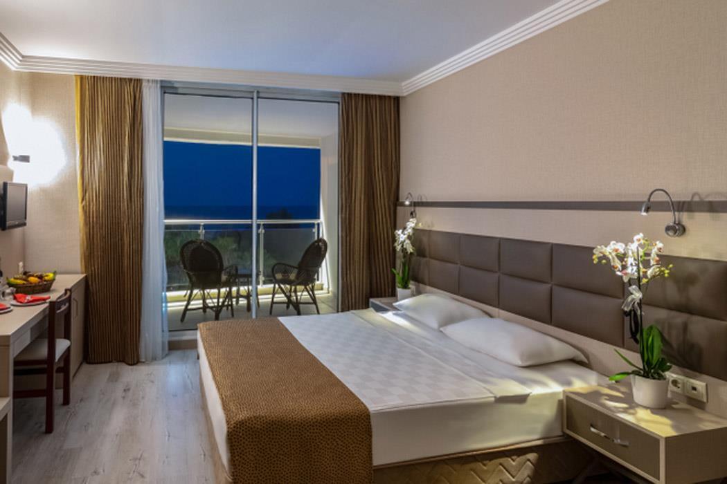 Ring Beach Hotel