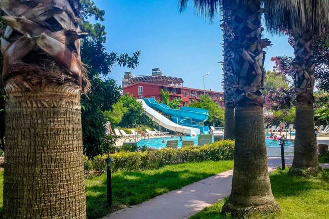 Belpoint Beach Hotel