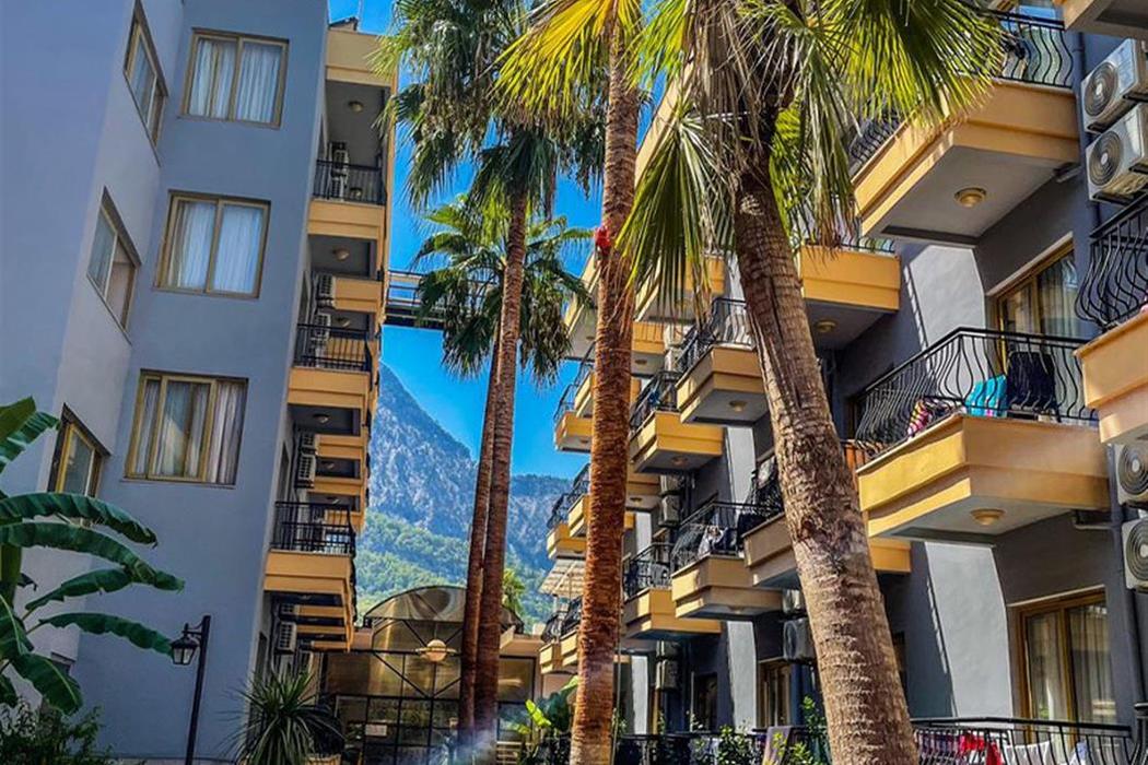 Belpoint Beach Hotel