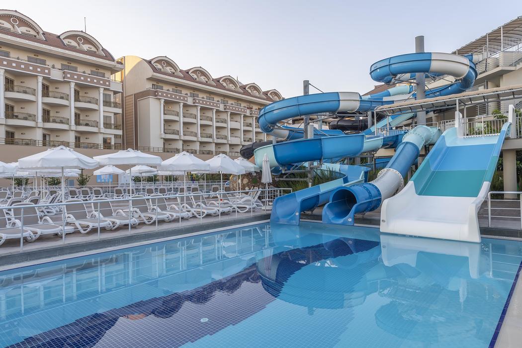 Kirman Belazur Resort Spa Otel