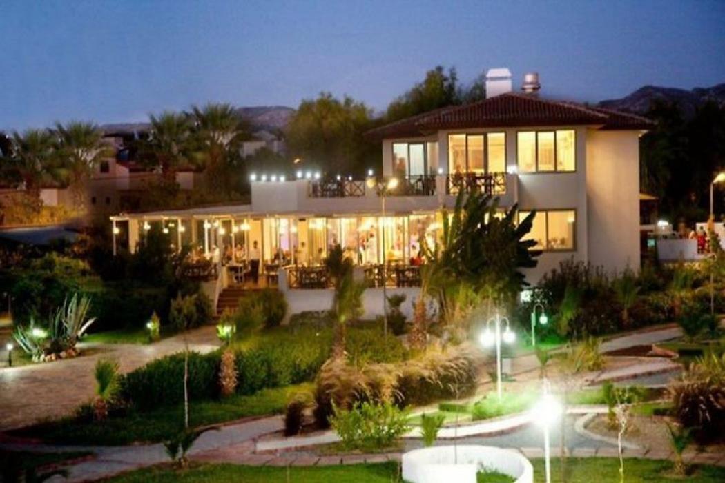 Sentinus Beach Hotel