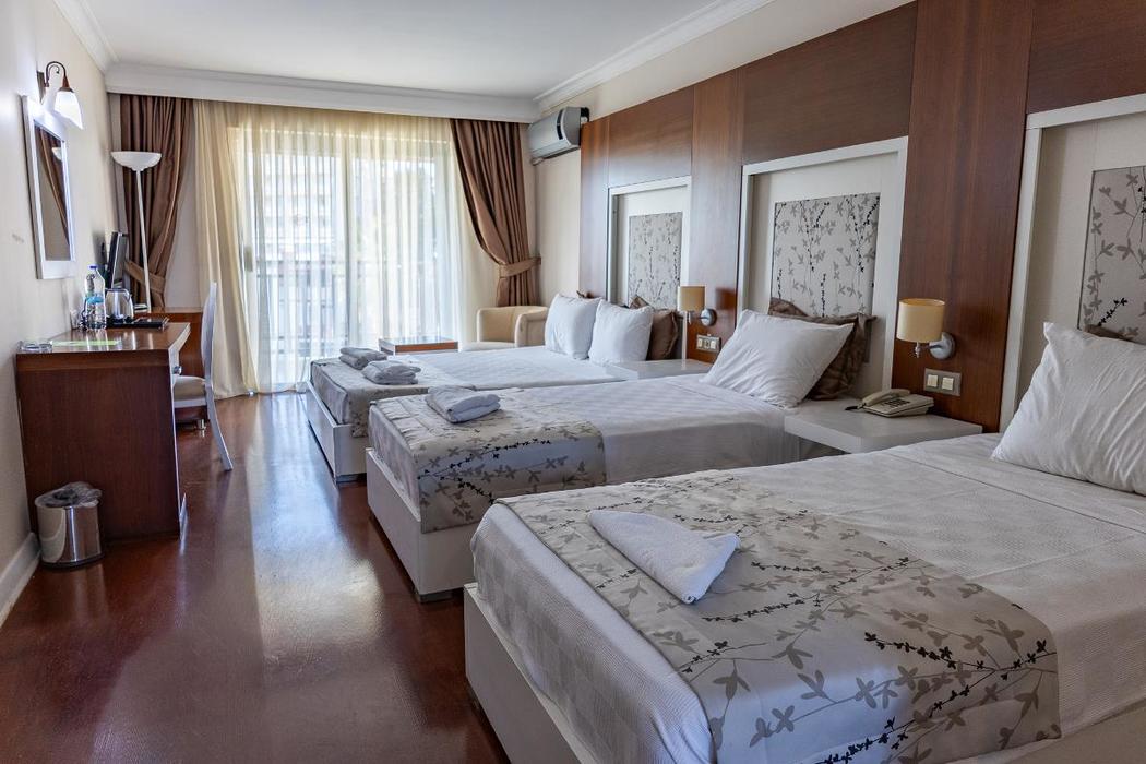 Sentinus Beach Hotel