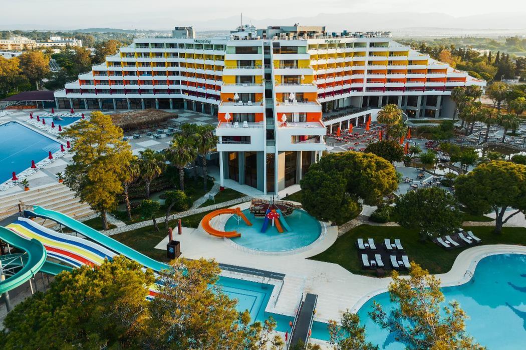 Megasaray Resort Side