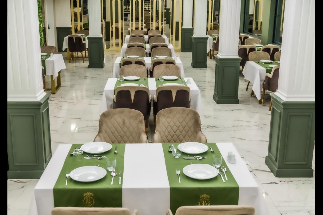 Bayrak Grand Hotel