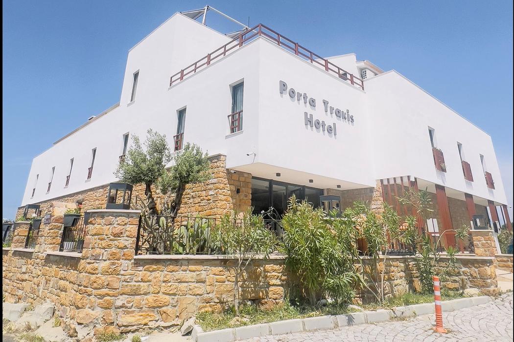 Porta Trakis Hotel