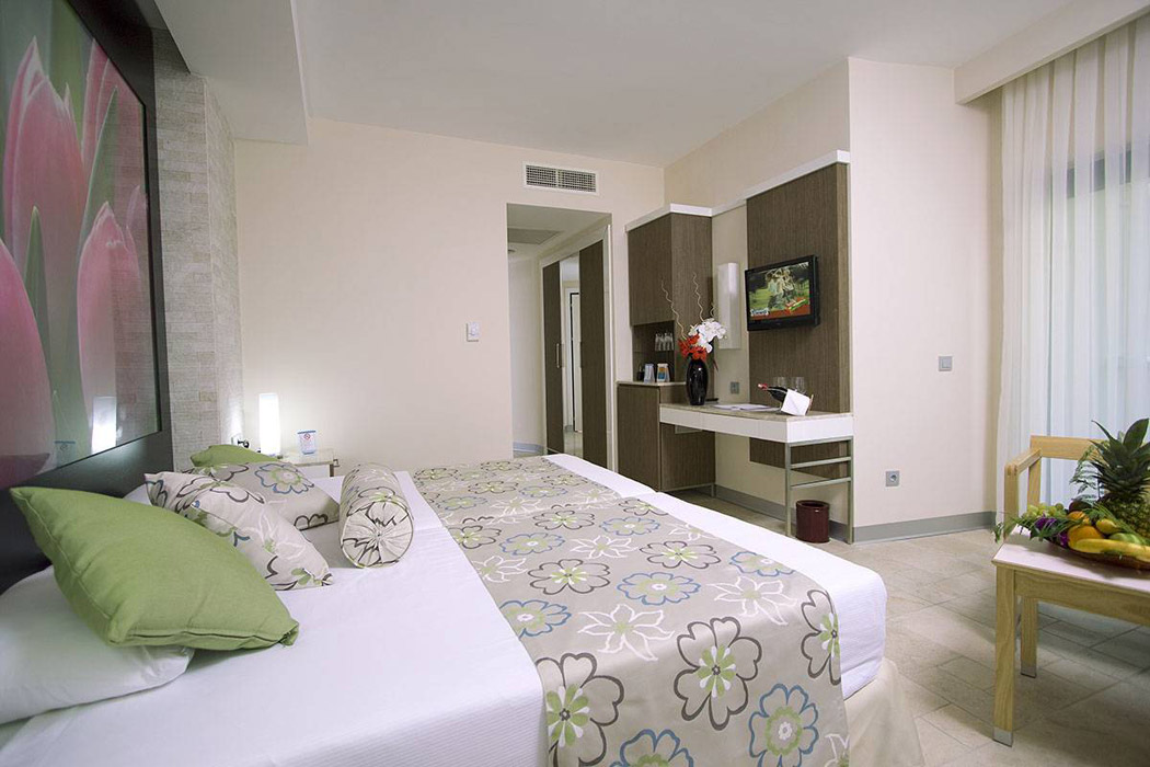 Blue Waters Club Otel