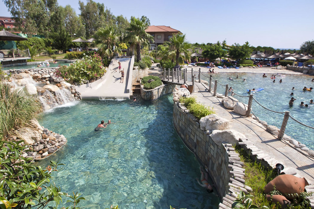 Club Grand Side Amazon Water World Otel